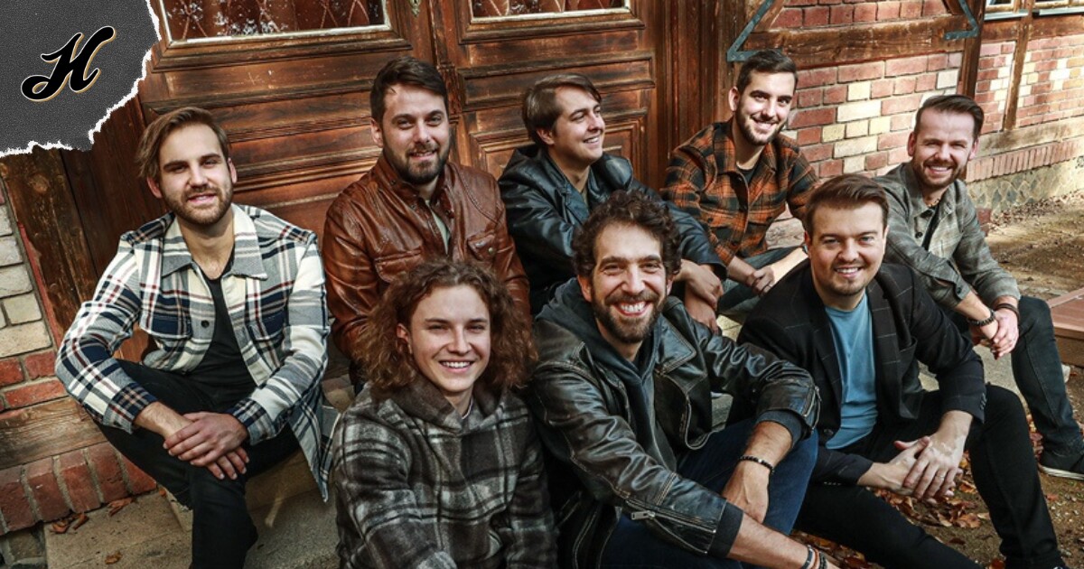 RECENZE: Jeleni přizvali Hradišťan i Rybičky. Lebedí si v milostném ...