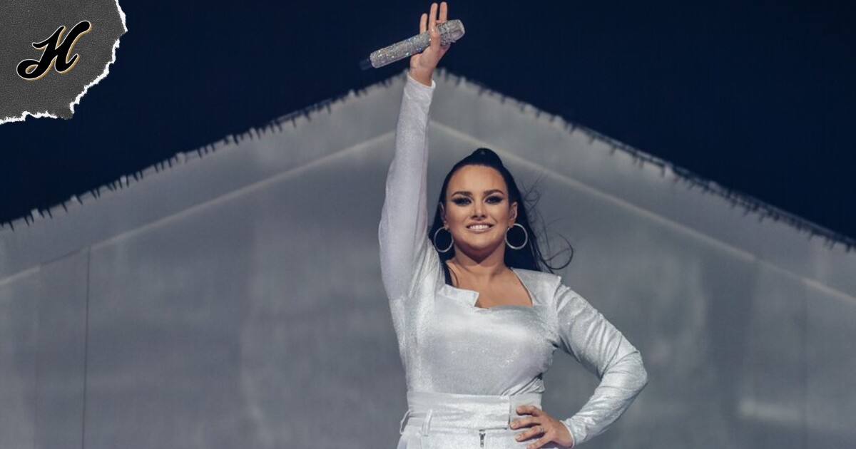 „Nejspíš mi hráblo,“ říká Ewa Farna a brousí si zuby na Eden | Headliner