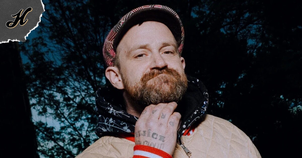 NAŽIVO: Prago Union zaplavili Riegrovy sady vodopády slov. Hráli i „pro ...