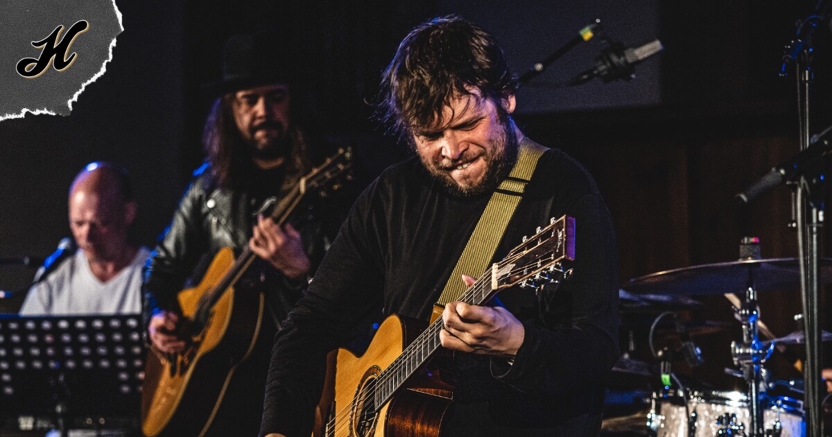 Nesmrtelná hudba Radima Hladíka zněla Betlémskou kaplí. Do očí se draly ...